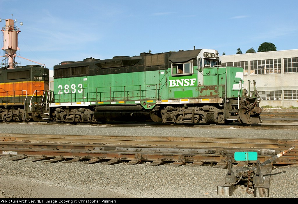 BNSF 2883